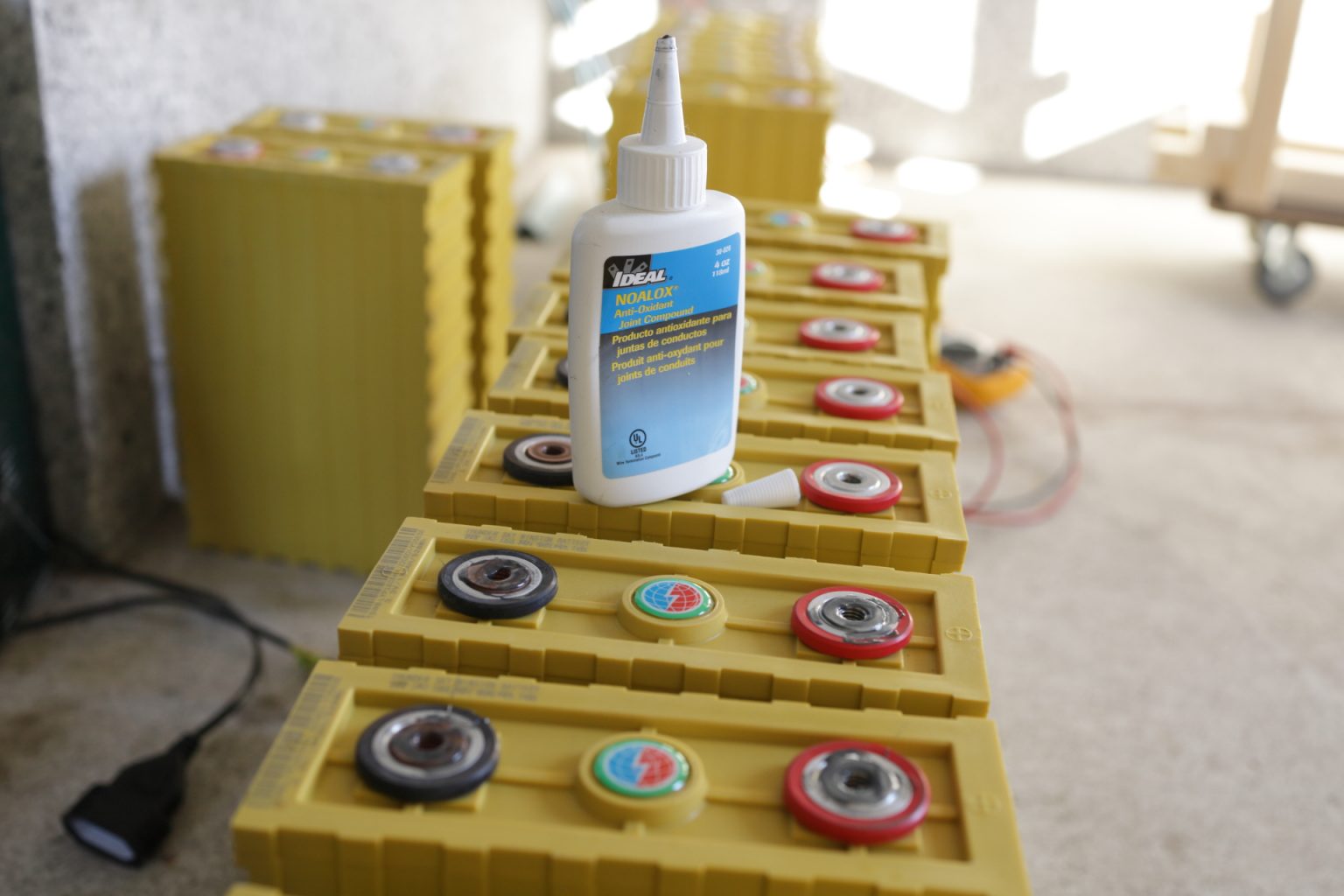 LiFePo4 Balancer und BMS (Batteriemanagement Controller) mit Raspberry ...